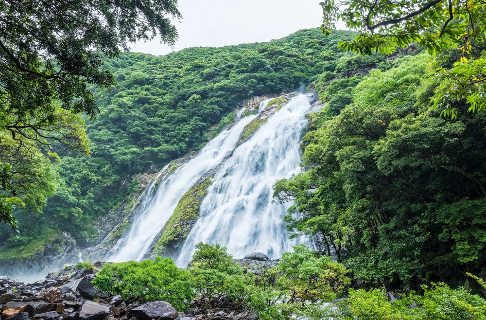 Fall Waterfalls In Japan Japanese Waterfalls Are A Stunning Viewing